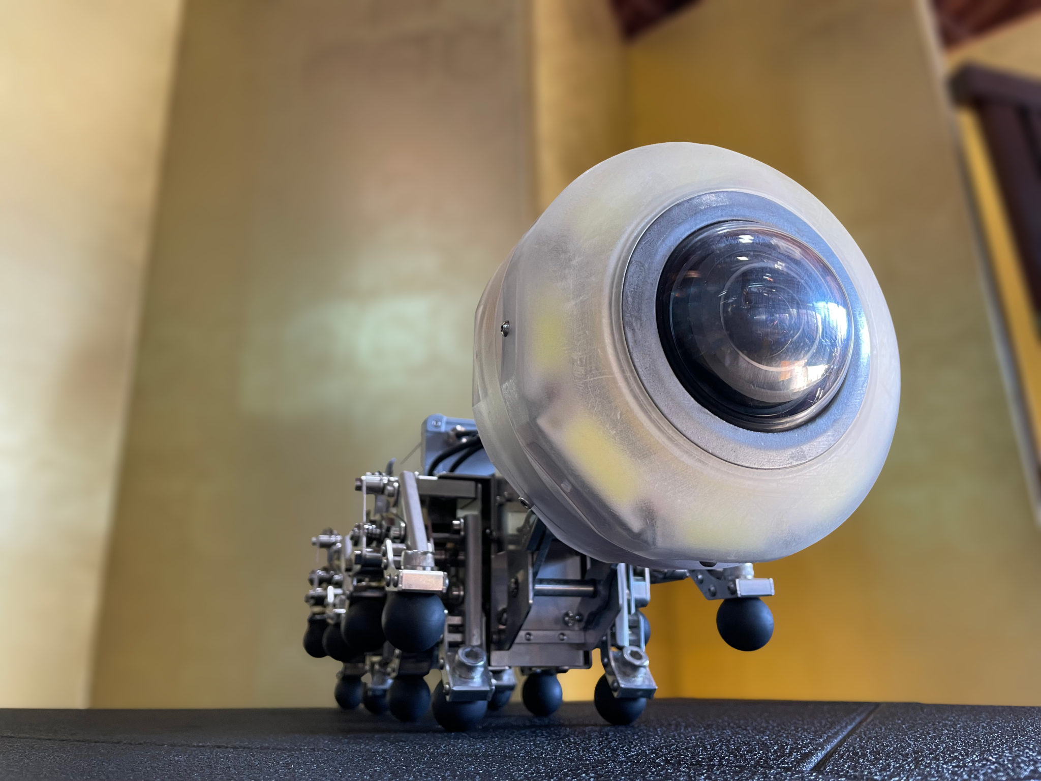 リリース｜走破性が大きく進化！多脚式ロボット『SPD-X』を開発 （点検ロボット・補修ロボット） | テムザック – tmsuk